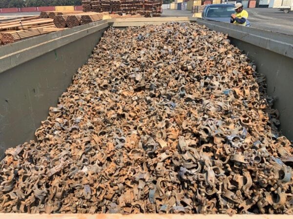 Scaffolding clips | J&P Group